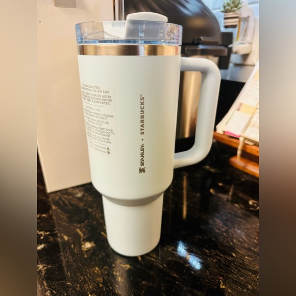 Starbucks | Kitchen | New Stanley X Starbucks 224 Spring Blue 40oz ...